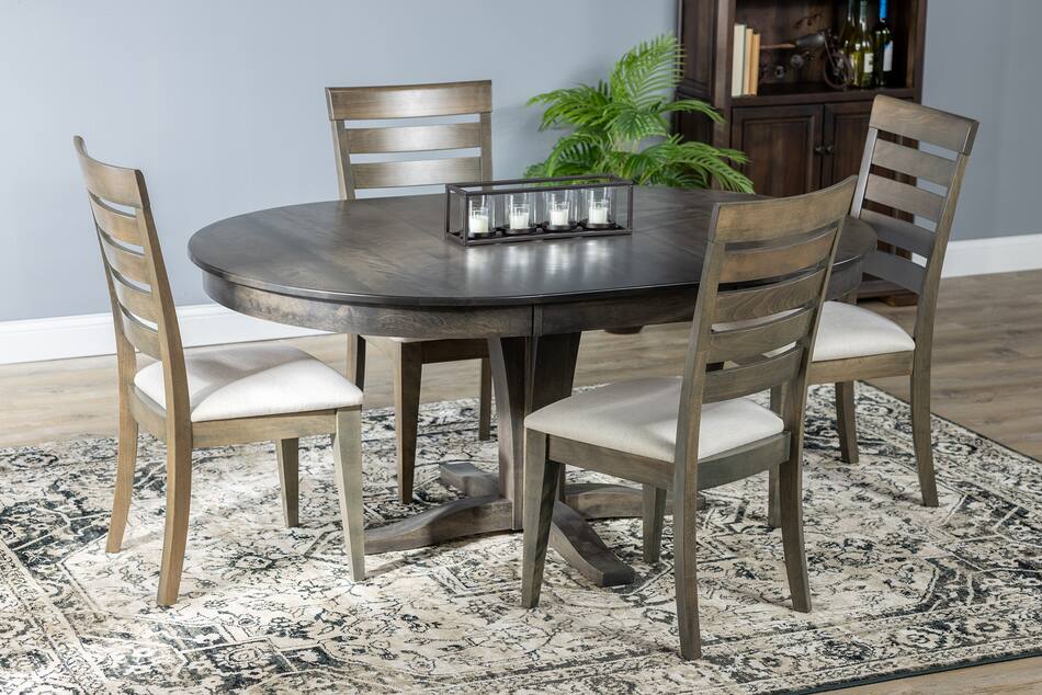 Canadel Gourmet Round to Oval Dining Table | Steinhafels