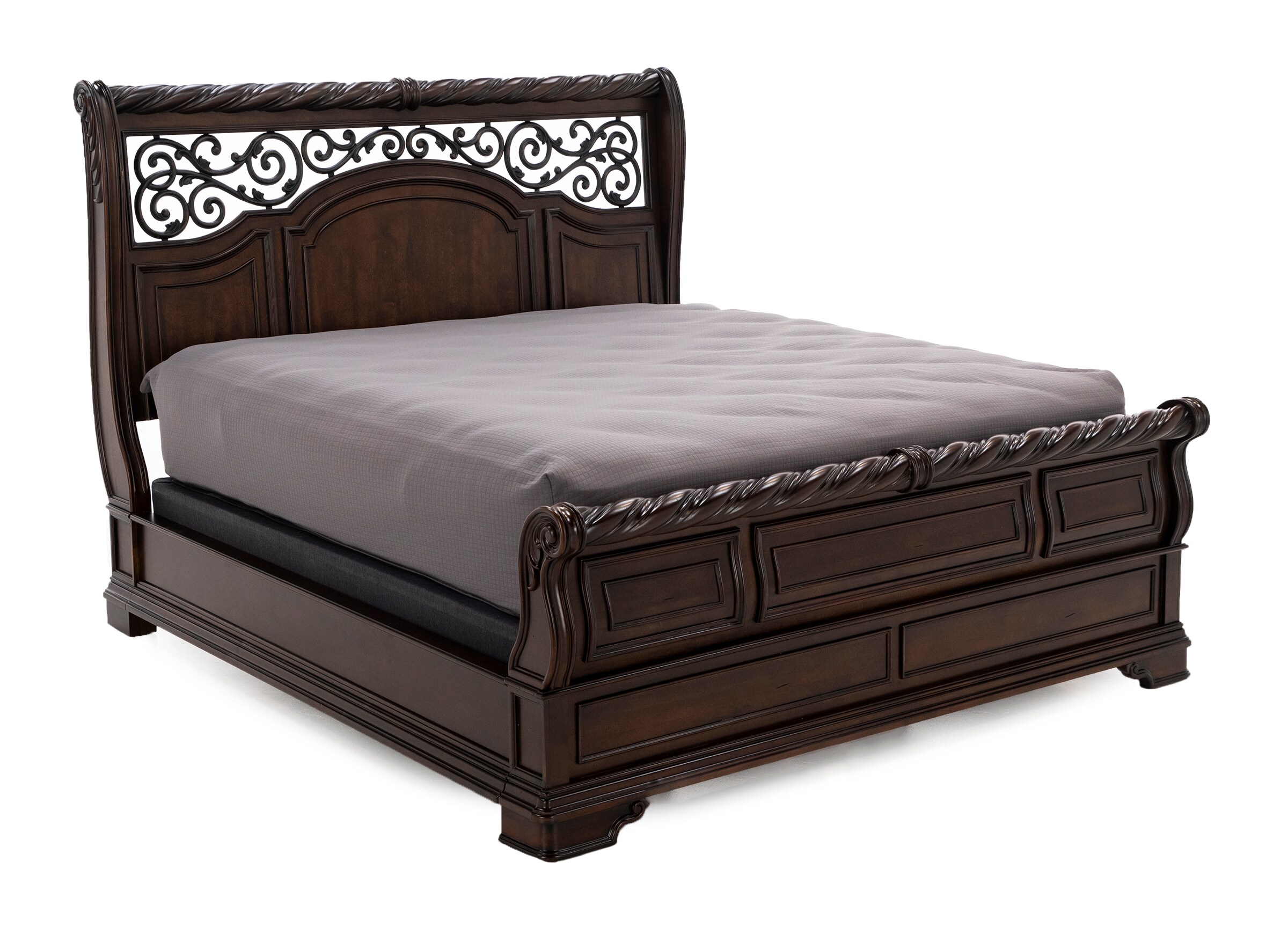 Erna Queen Sleigh Bed | Steinhafels
