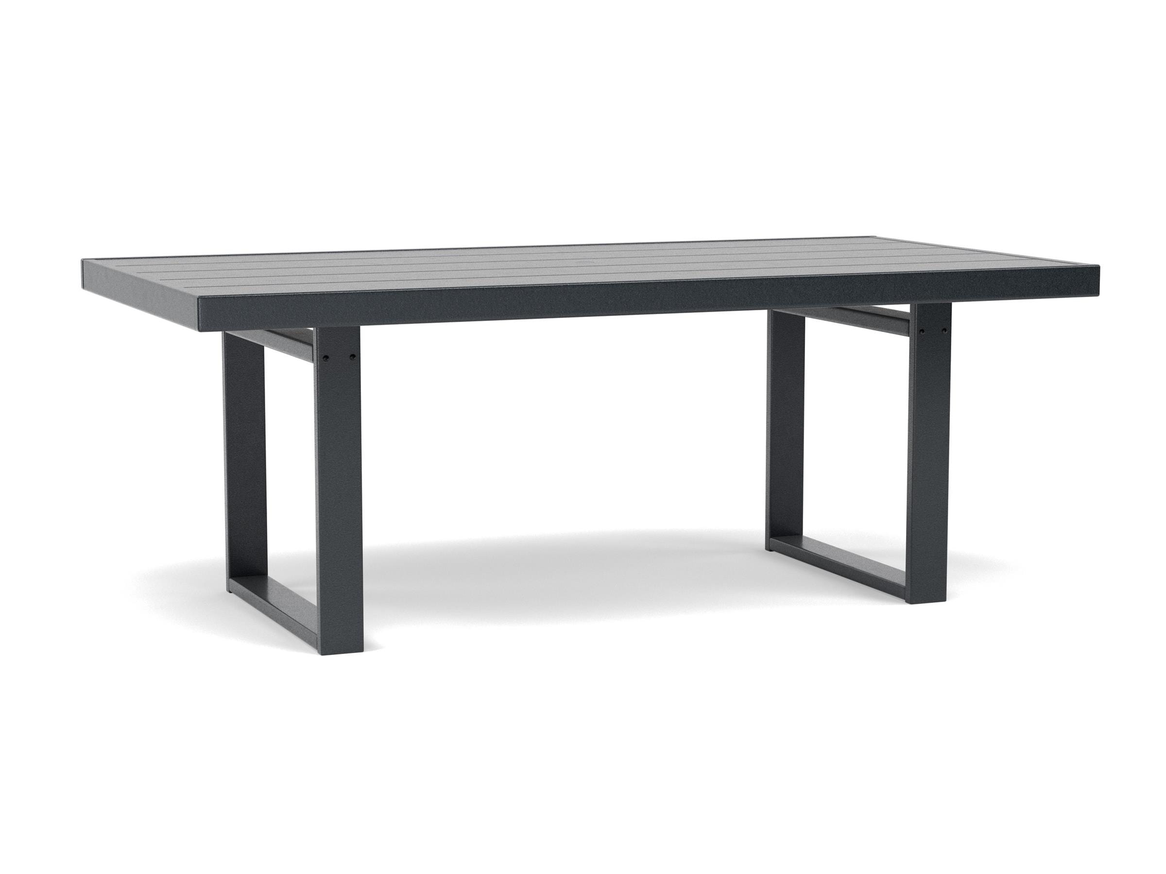EDGE Dining Table | Steinhafels