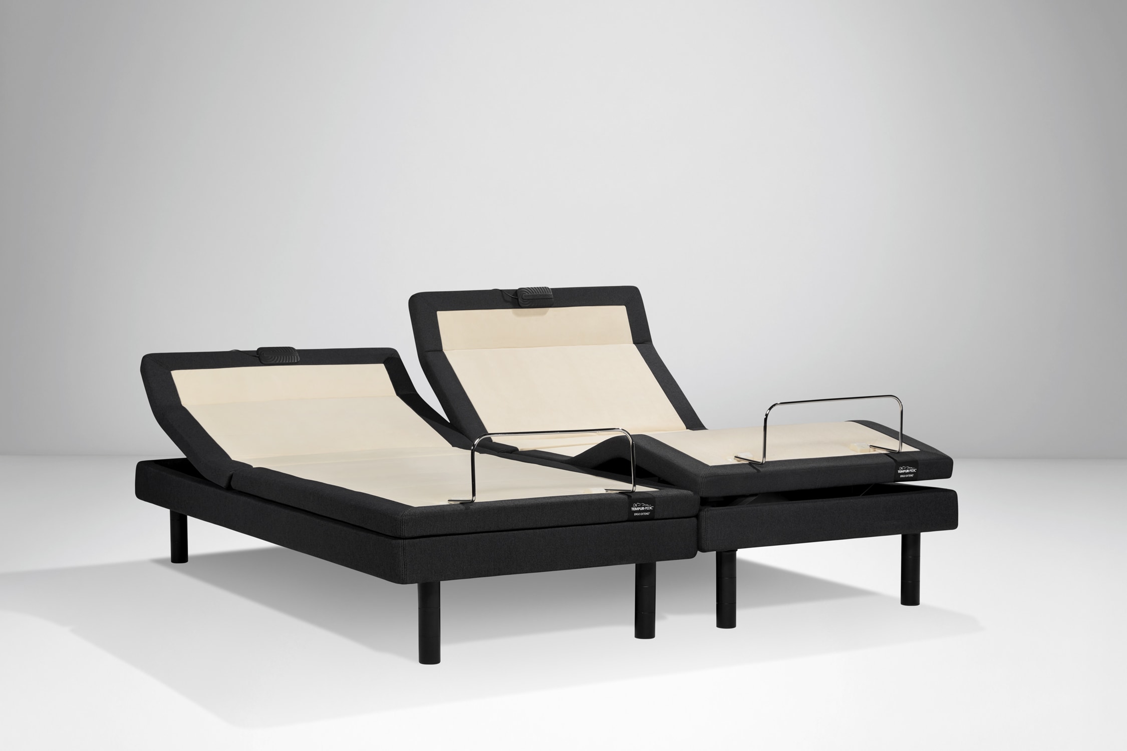 TEMPUR-Ergo® Extend Vertical Split California King Smart Base | Steinhafels