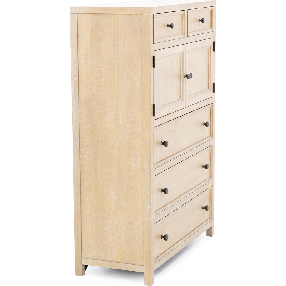 Modern Farmhouse Chest | Steinhafels