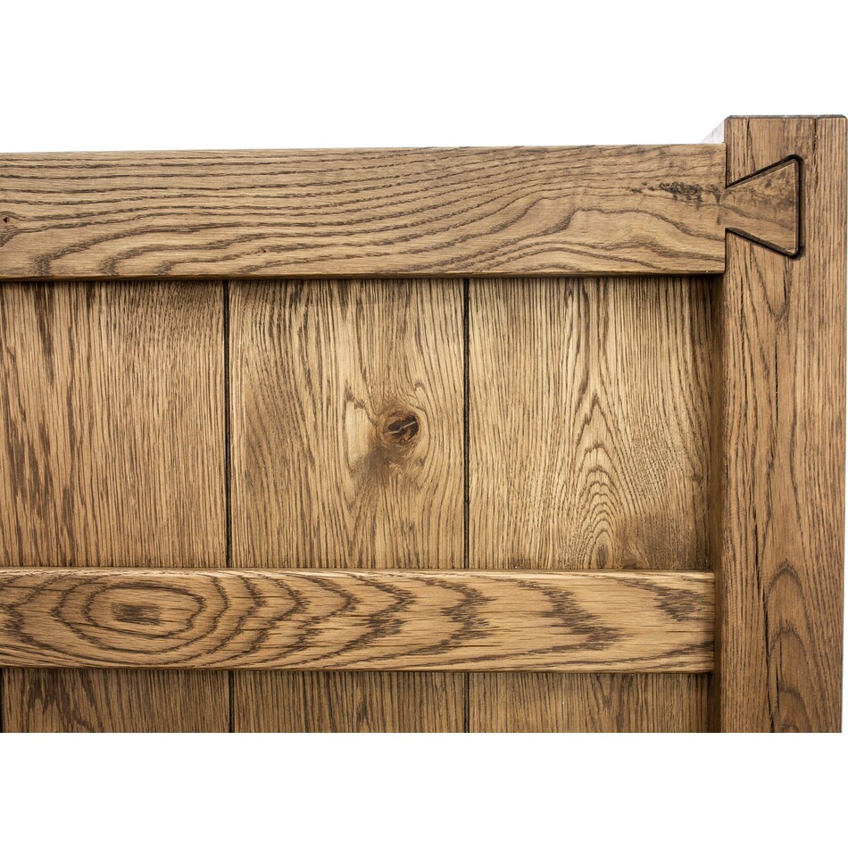 Dovetail Queen Board & Batten Bed | Steinhafels